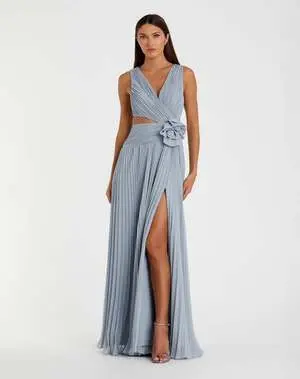 Mac Duggal Chiffon Gown With 3d Flower And Slit - Blue