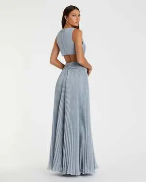 Mac Duggal Chiffon Gown With 3d Flower And Slit - Blue