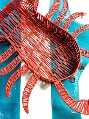 LES-OTTOMANS Lobster Raffia Basket