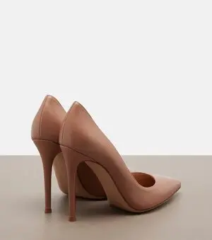 GIANVITO ROSSI Leather Pumps - Beige