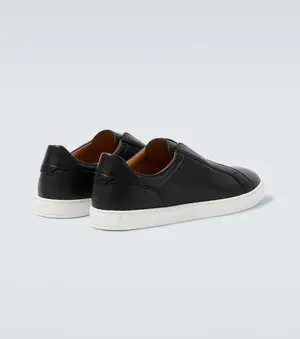 Magnanni Costa Slip-on Leather Loafers - Black