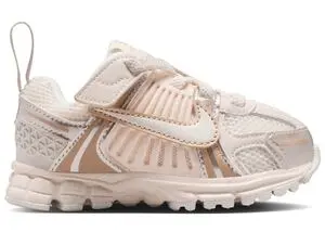 Nike Vomero 5 Sneakers