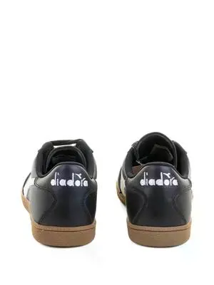 DIADORA Striped Sneakers