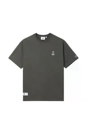 CHOCOOLATE Russell Bear T-shirt