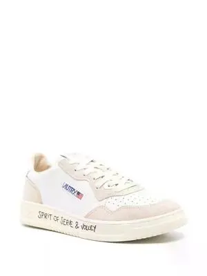 AUTRY Medalist Low Leather Sneakers