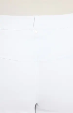 Lyssé Willa Scallop Studded Crop Jeans