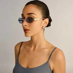 Le Specs Frostbite Oval Sunglasses - Silver Blue