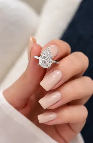 DLORIA 2 Ct. Pear-cut Moissanite Vvs1 Ring - Silver
