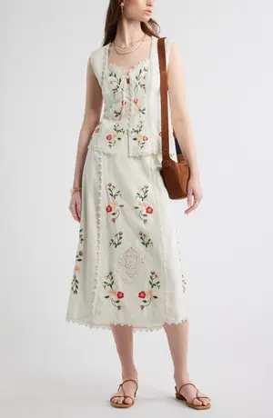 Treasure & Bond Embroidered Sleeveless Top