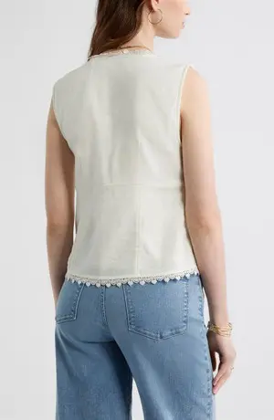 Treasure & Bond Embroidered Sleeveless Top