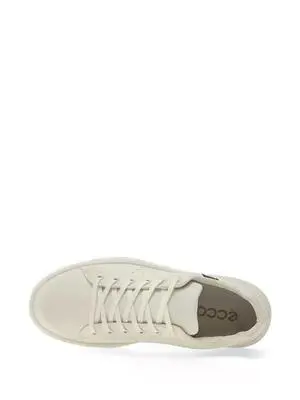 Ecco Street 720 Perforated Lace-up Sneakers