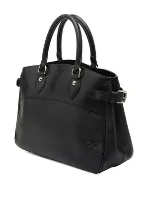 LOUIS VUITTON 2006 Epi Passy Pm Handbag - Black