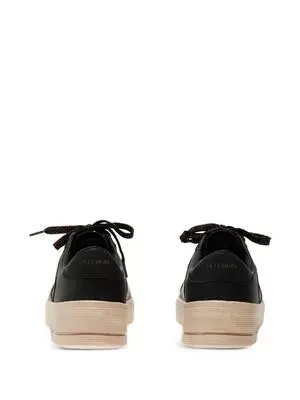 Sketchers Hiland Sneakers