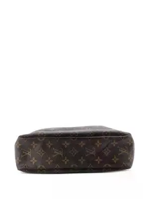 LOUIS VUITTON Trousse Toiletry Monogram Canvas 28 Pouch - Brown