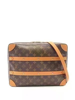 LOUIS VUITTON Monogram Soft Trunk Messenger Mm Crossbody Bag