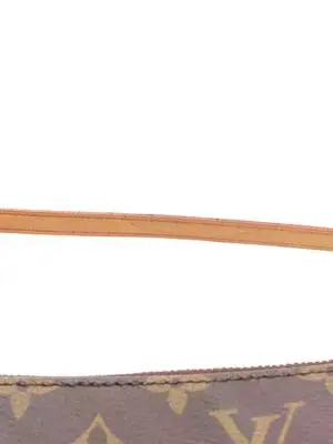 LOUIS VUITTON 2006 Monogram Pochette Accessoires