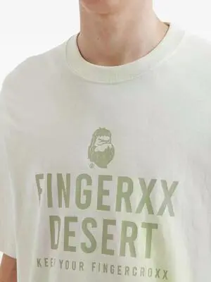 FINGERCROXX Logo-print T-shirt