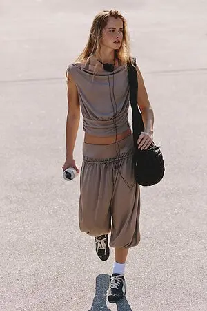 Women's High-Rise Harem Pants