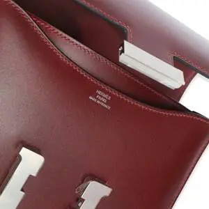 Hermès Rouge H Box Constance 18 Phw - Red
