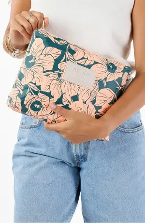 ALOHA COLLECTION Flor Del Mar Zip Pouch