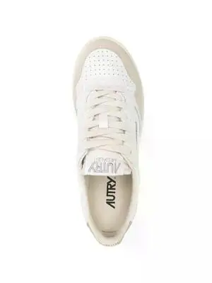 AUTRY Medalist Panelled Sneakers - White