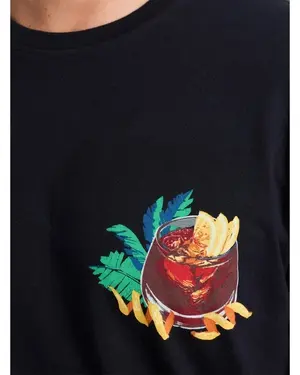 Robert Graham Captain Negroni Graphic T-shirt