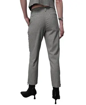 WILDFANG Empower Zipper Slim Crop Pant