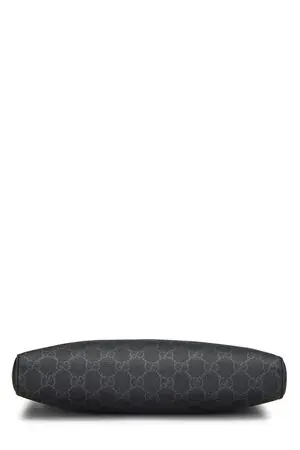 Gucci Gg Supreme Flat Messenger Bag