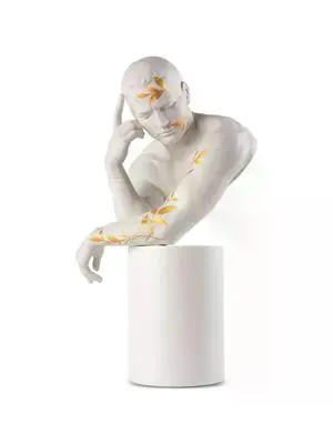 LLADRO Reflections Of Nature Sculpture - White