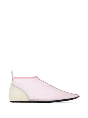 Gimaguas Round-toe Sneakers