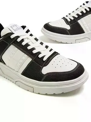 Tommy Hilfiger The Brooklyn Sneakers - White
