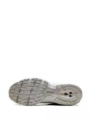 NEW BALANCE 530 Sneakers - White