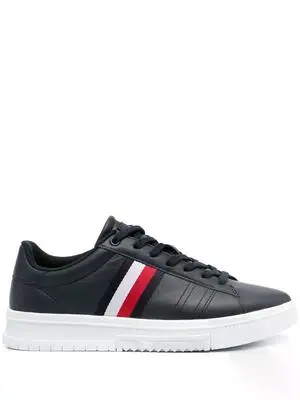Tommy Hilfiger Stripe-detail Lace-up Sneakers - Blue