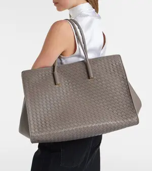 Bottega Veneta Barbara Medium Leather Top-handle Bag - Grey