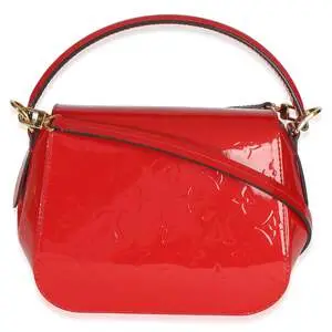 LOUIS VUITTON Monogram Vernis Pasadena Shoulder Bag - Red