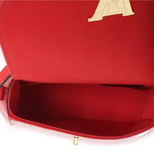LOUIS VUITTON Monogram Vernis Pasadena Shoulder Bag - Red