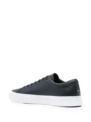 Tommy Hilfiger Low-top Lace-up Sneakers