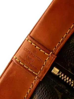 LOUIS VUITTON Vintage Alma Handbag Monogram Canvas - Brown