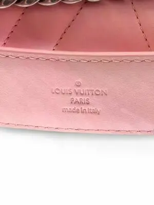 LOUIS VUITTON New Wave Chain Bag Quilted Leather Mm