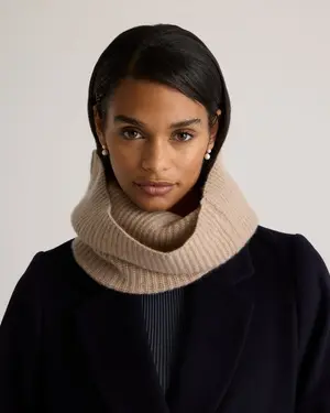 Quince Mongolian Cashmere Snood - Oatmeal