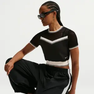 Nike Sportswear Chill Knit Cropped Top