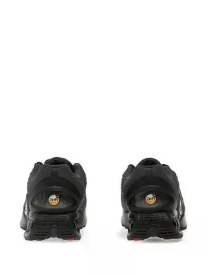 Nike Air Max Dn Winterized Sneakers