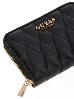 Guess Valla Quilted Zip Wallet