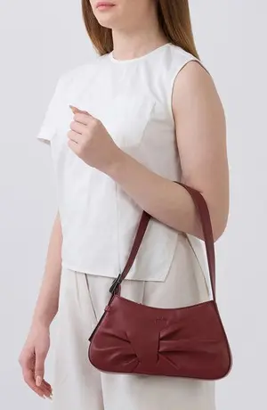 BEHNO Mini Leena Leather Shoulder Bag - Brick