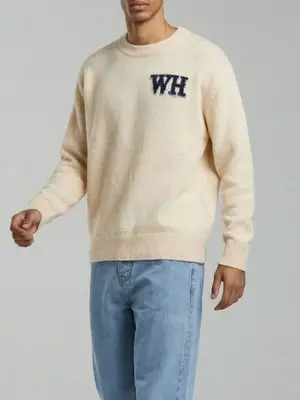 WALKER & HUNT Crew Neck Logo Sweater - Cream