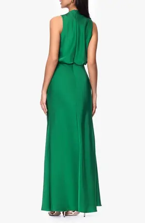 Betsy & Adam Clasp Detail Satin Gown - Emerald | Editorialist