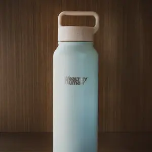 HEALTHY HUMAN The Stein Water Bottle 21 Oz