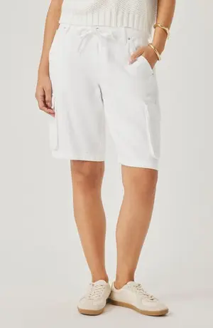 Splendid Button Detailed Shorts For Women