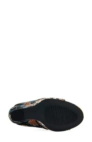 AZALEA WANG Oreana Wraparound Wedge Sandal