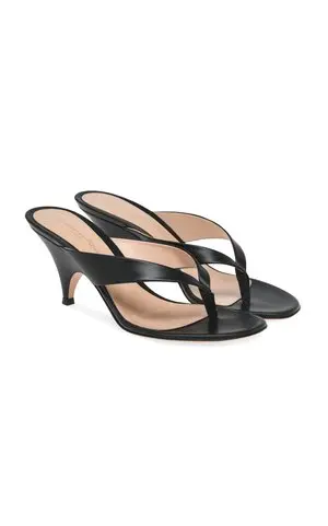 GIANVITO ROSSI Sofia Leather Thong Sandals - Black